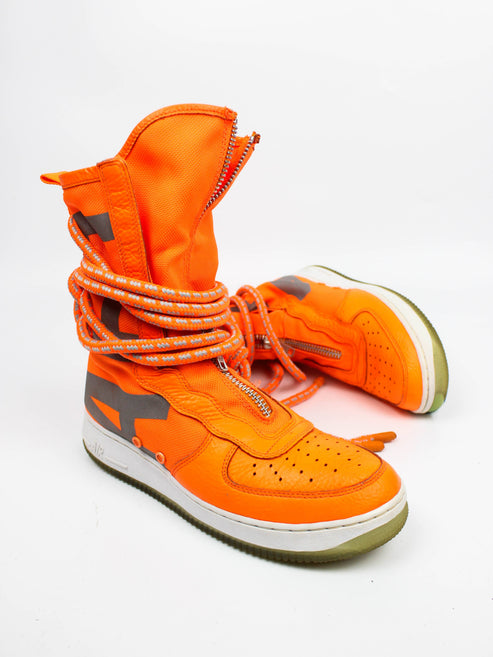Nike SF Air Force 1 High Total – вінтажне відділення коник